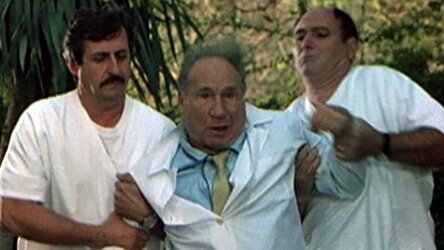 Review: Screw Loose (1999) - Cinema Sight by Wesley Lovell